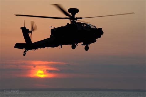 Apache Helicopter At Sea An Army Air Corps Apache Attack H… Flickr