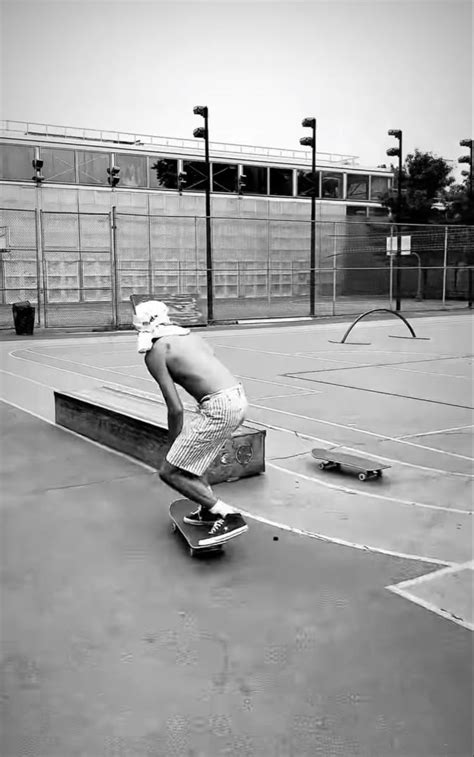 Skate Day Of Model Evan Mock Model Mocking Skate