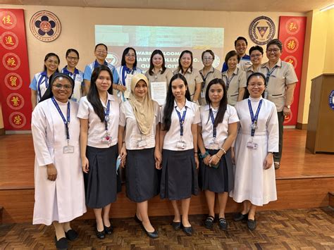 Philippine Institute Of Quezon City 計順市菲華中學 Quezon City