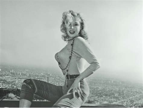 66 Amazing Black And White Photos Of Pin Up Girl Betty Brosmer During The