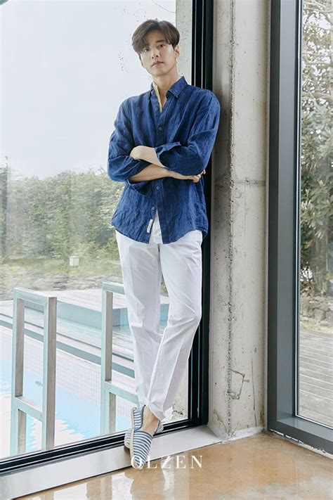 10 Foto Ganteng Won Bin Ahjussi Rasa Oppa Awet Muda Di Umur 43 Tahun