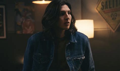 Cricca Di Amici In Crisi Non So Trovarmi Un Posto Nel Mondo Ho Paura