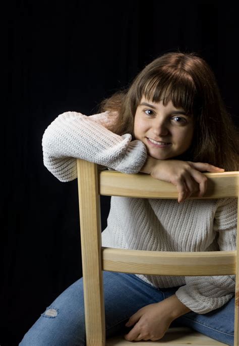 Iris Moreno ⋆ Actriz Pintora Y Escritora