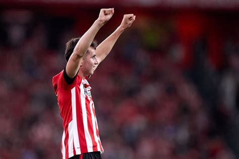 Jon Morcillo Renueva Una Temporada Con El Athletic Club