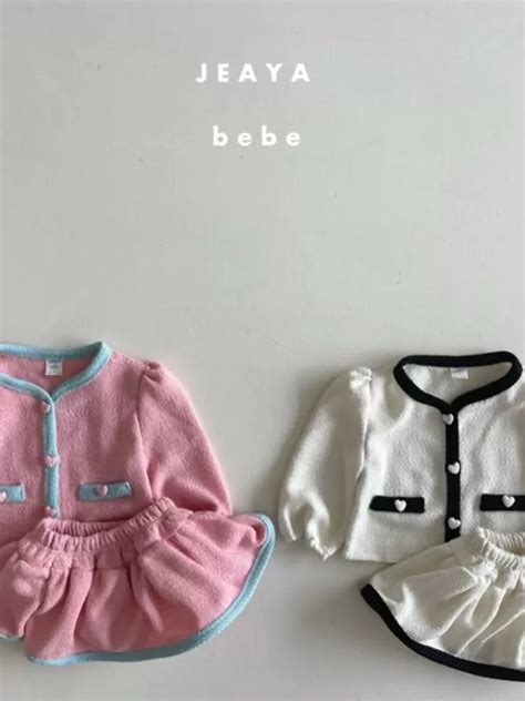 Lovely Top Bottom Set Kkami