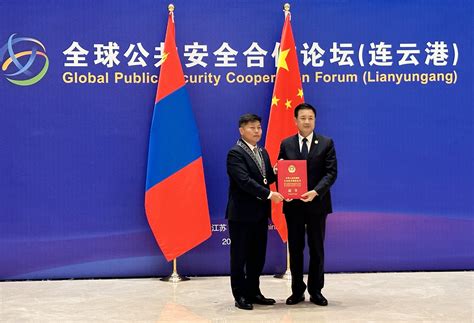 Хууль зүй дотоод хэргийн сайд Х Нямбаатар тэргүүтэй төлөөлөгчид БНХАУ д айлчиллаа