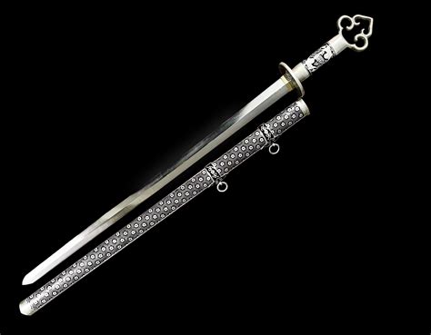 White Snow Ming Sword