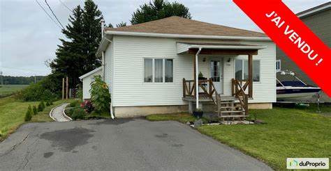Bungalow St Roch De Richelieu 1600 13270349 Vendu