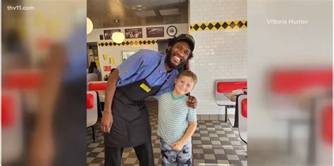 Boy Raises 100000 For Waffle House Server Living In A Motel Upworthy