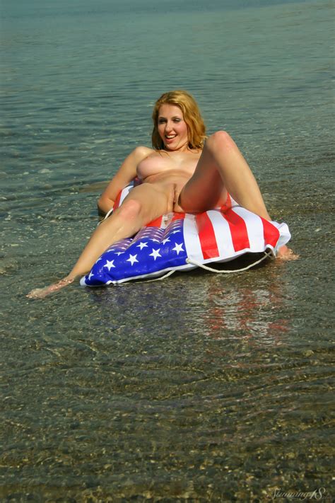 Amateur Girl Stunningthyra