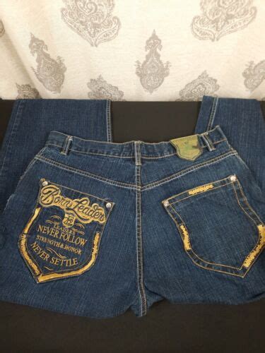 Evolution In Design Jeans Gem