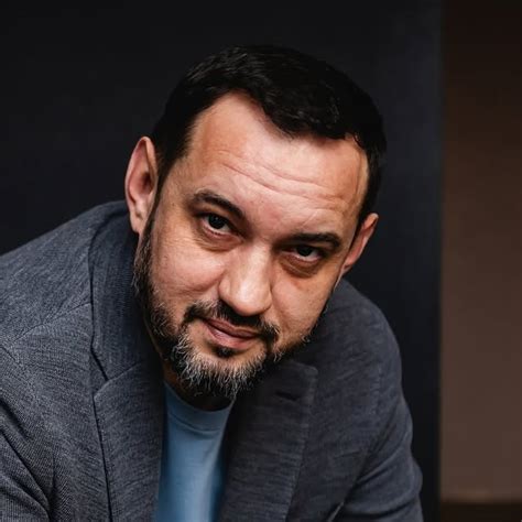 АЛЕКСАНДР СИВАК Alexander Sivak On Threads