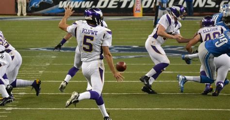 Much Of Chris Kluwes Net Worth Came From His Nfl Career