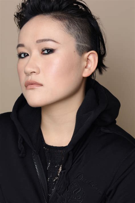 The Simply Stellar Effy Han Comets And Meteors Move At Incredible