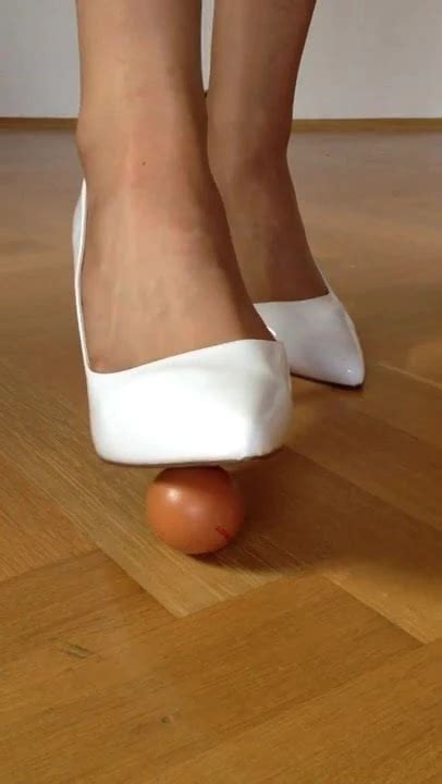 Sexy Nylon Feet Crushing Egg Close Up Close Up Porn Xhamster