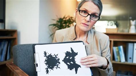 Liz Wilcox Net Worth Analysis Of The Horror Icons Financial Journey