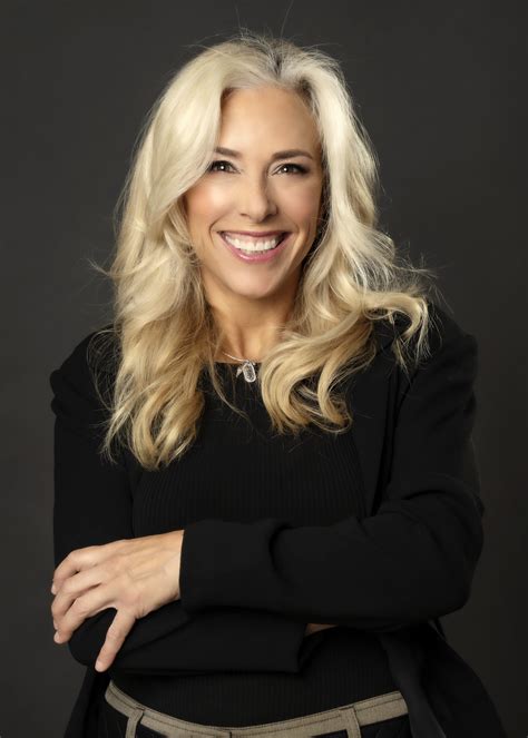 About — Amanda Carr