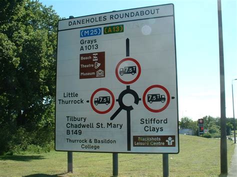 File A1013 Stanford Road Old A13 Coppermine 6228  Roaders Digest The Sabre Wiki