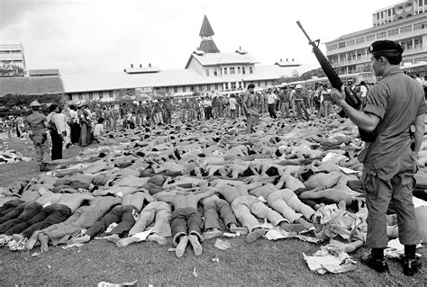 Thammasat Las Imágenes De Una Masacre Que Cumple 40 Años Y Que Pocos