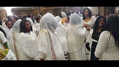 ዝገርም መርዓ ተጋሩ ኣብ ቦሌ ኣዲስ ኣበባ ብ ወናም ድምፃዊ ተመስገን ተክላይ Temesgen Teklay At Wedding Tigray Youtube