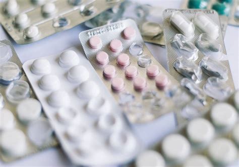 Serotonin And Norepinephrine Reuptake Inhibitors Snris