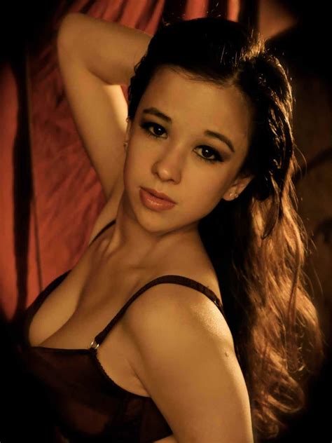 Pictures Of Pixie Le Knot