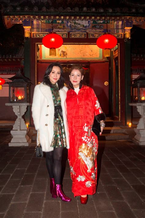 劉嘉玲與混血美男合照！身份原來勁猛料 香港「最後貴族」外孫背景顯赫 星島日報