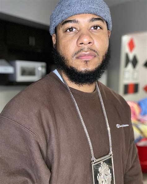 Rapper Marcell Washington Uses His Ts To Advocate For Mental Health The La Note Magazine