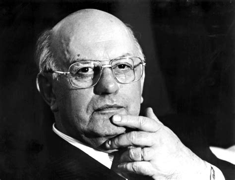 Pw Botha Had Net Twee Lyfwagte Netwerk24