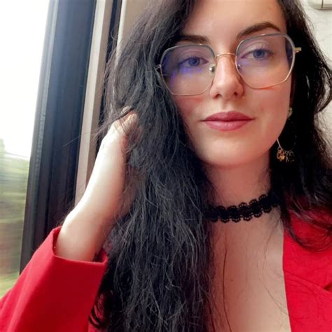 Coco276 On Threads
