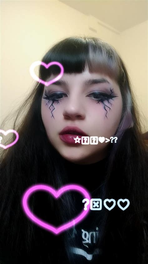 Pin By Vic On Makeup Goth Eye Makeup No Eyeliner Makeup Punk Makeup
