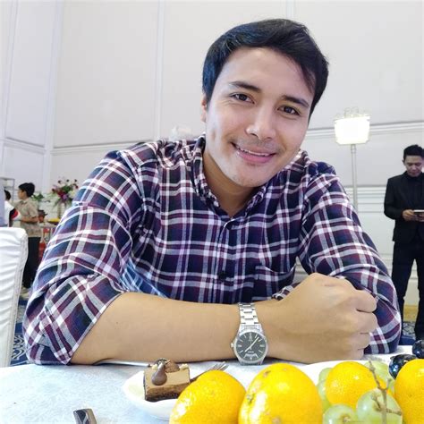 Rokhman Ferry On Reels