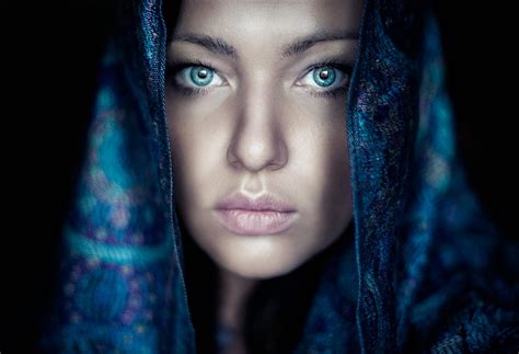 30 Expressive Portrait Photographs Blog