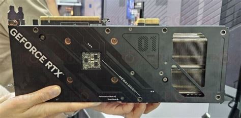 ASUS начала производство видеокарт без внешнего разъема для ...