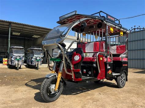 Unique E Rickshaw Ss Model At Rs 154000 Electric Rickshaw Three