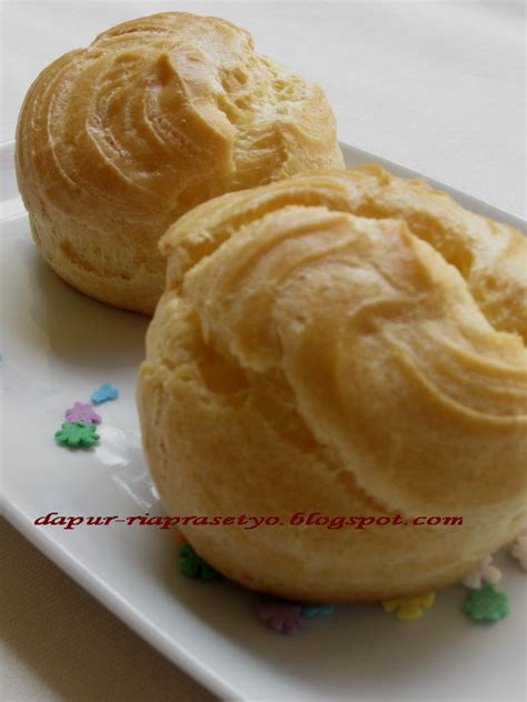 Kue Mungil Kue Sus