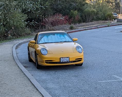 It Looks Like 996 With Round Headlights R Whatisthiscar