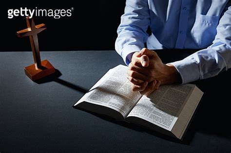 종교 기독교 기도 커뮤니케이션컨셉 찬양 감사 감사기도 성경말씀 기독교용어 회개 성경 성서 천주교