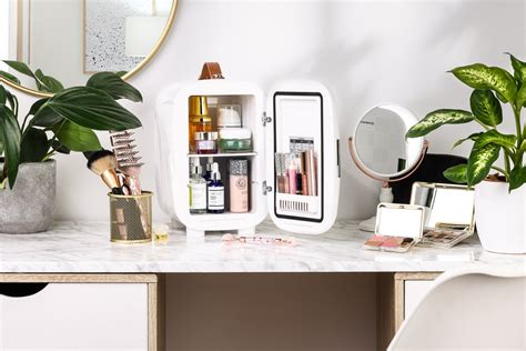Subcold Mini Fridge Pro 6 Cheq White Portable Usb Desk Bedroom