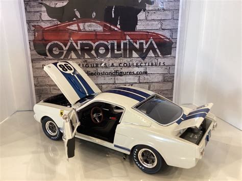 1 18 Shelby Collectibles 1965 Shelby Gt 350r 98b K Miles White On