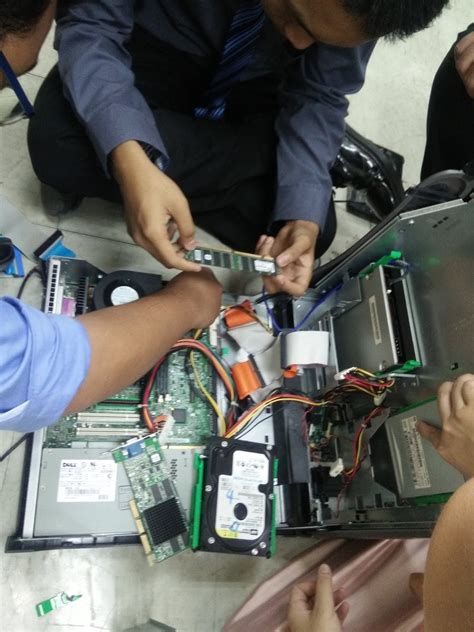My First Experience Assembling And Disassemblling A System Unit