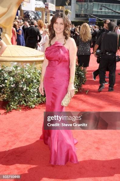 Actress Julia Ormand Arrives At The 62nd Annual Primetime Emmy Awards News Photo Getty Images