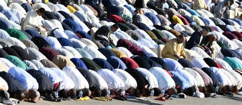 Más De Dos Millones De Musulmanes En España Han Comenzado Ya El Ramadán