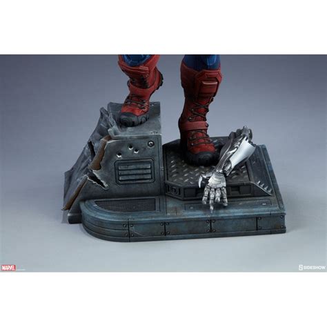 Marvel Comics Premium Format Figure Captain America