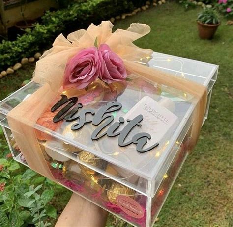 Rechi Acrylic Factory Custom Acrylic Display Box Acrylic Display Case Acrylic Wedding Decoration