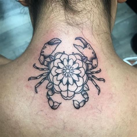 39 Captivating Zodiac Cancer Tattoos For Women That Youll Cherish