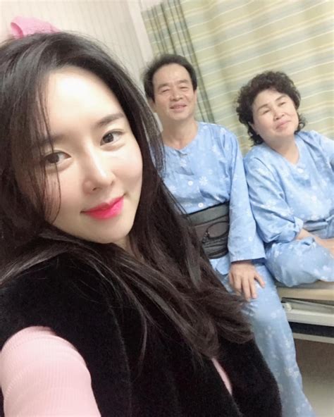 별에서온컴퓨터 아푸지 마라요 우리 엄마 아빠 💑 부부가 같이 똑같은 병원 같은 층에 입원 똑같이