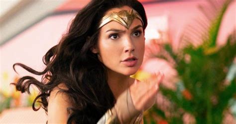 Gal Gadot Responds To Wonder Woman 1984 Hbo Max Debut Its Time