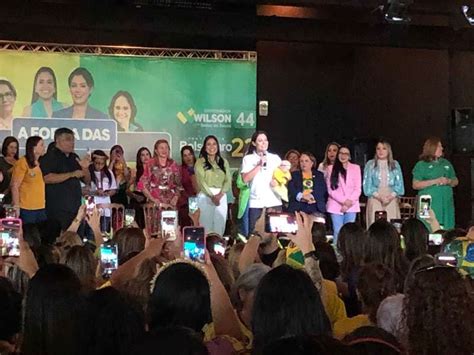 Em Manaus Michelle Bolsonaro Diz Que A Luta Do Brasil é Contra Uma