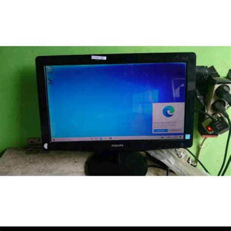 Jual MONITOR LCD LED MURAH LAYAK PAKAI 16 INC MONITOR KOMPUTER GARIS